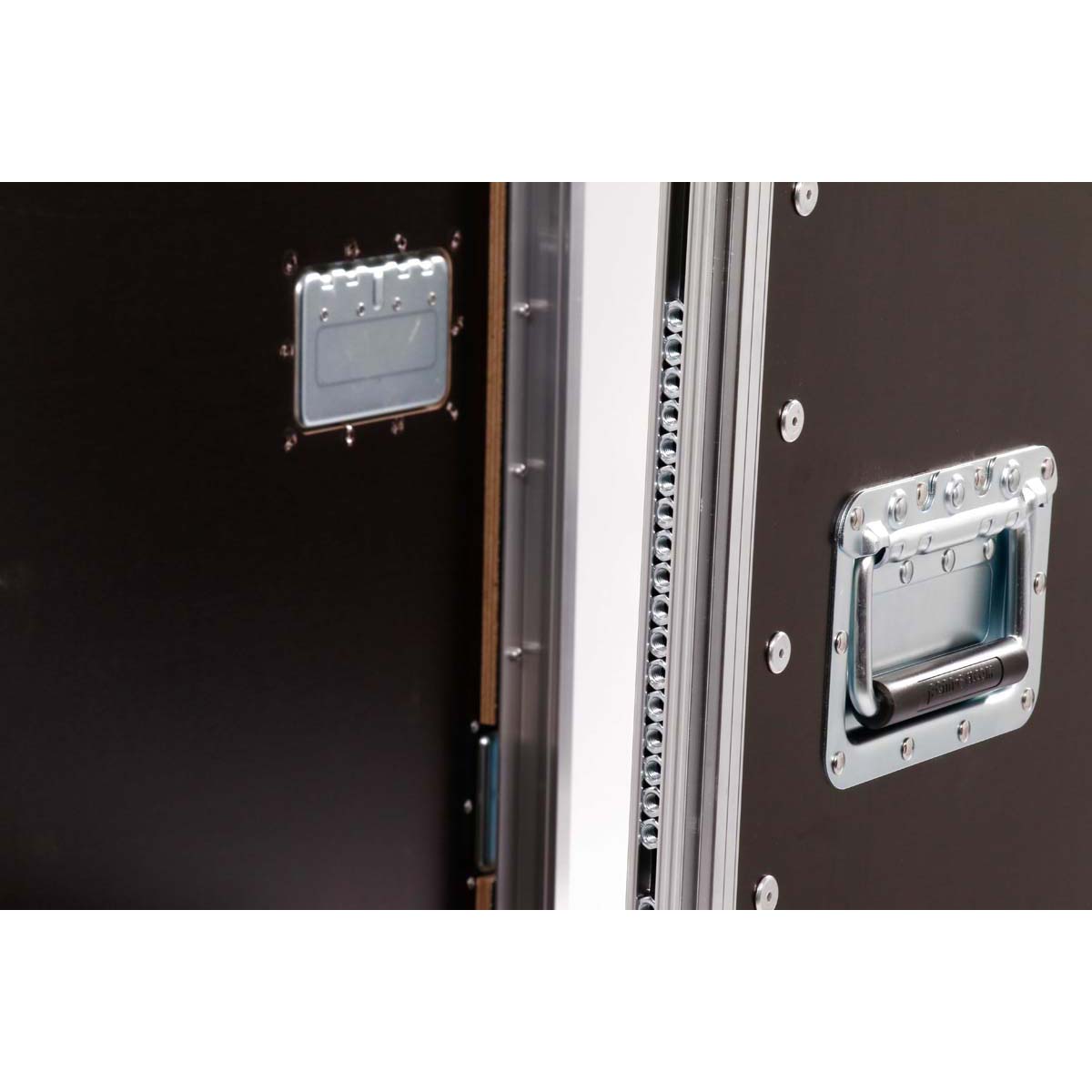 17U Triple Door Rack Midas M32R | Megacase